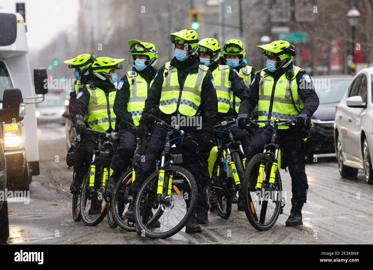 Riot uniform hi-res stock photography and images - Alamy