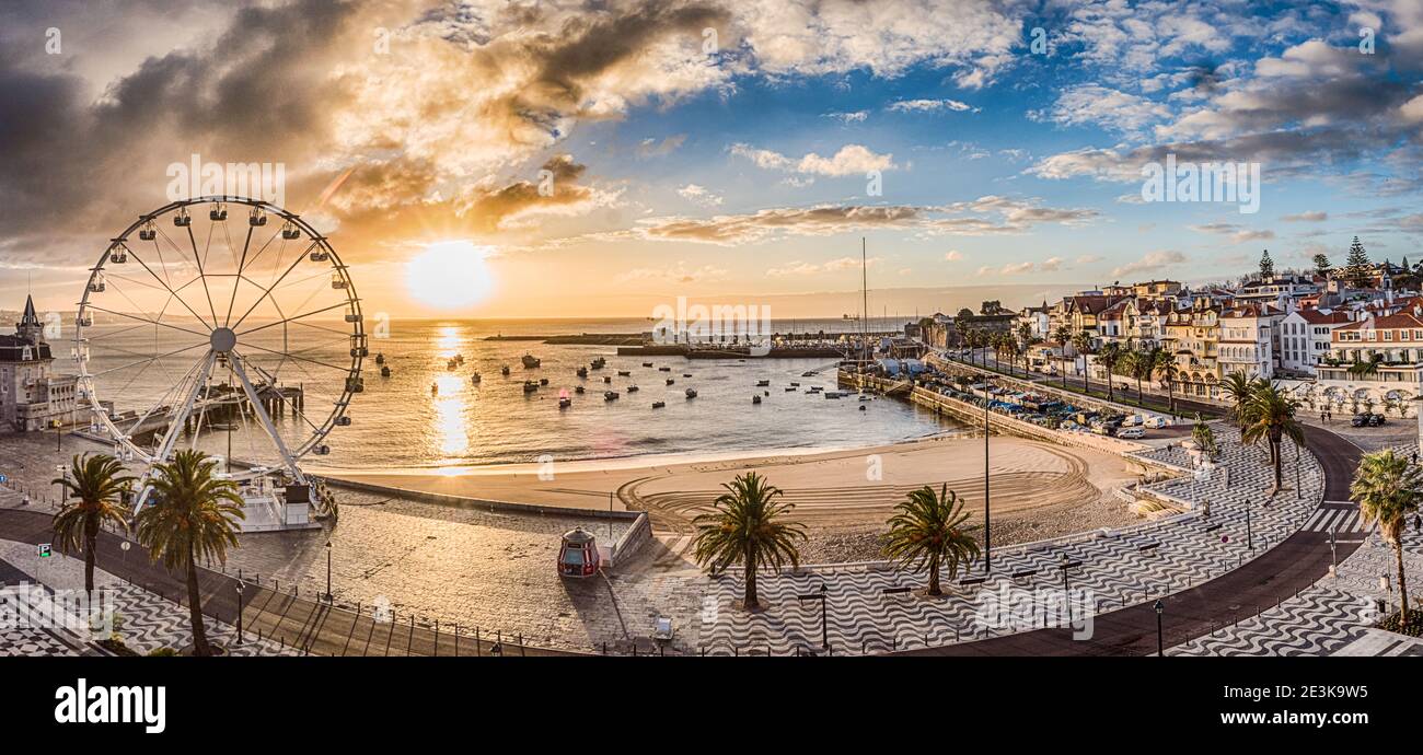 Seaside carousel mall hi-res stock photography and images - Alamy