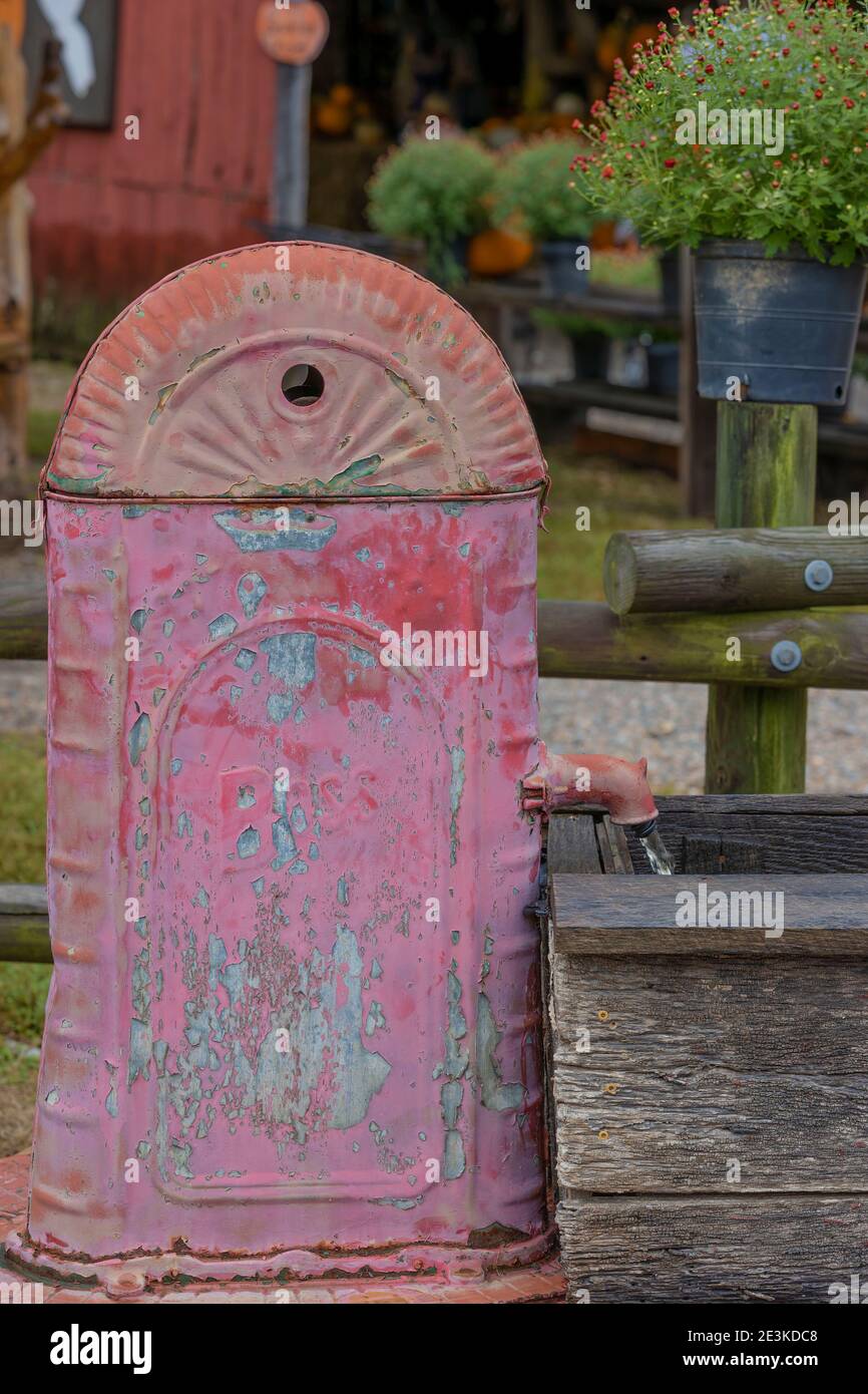 Old water trough hi-res stock photography and images - Alamy