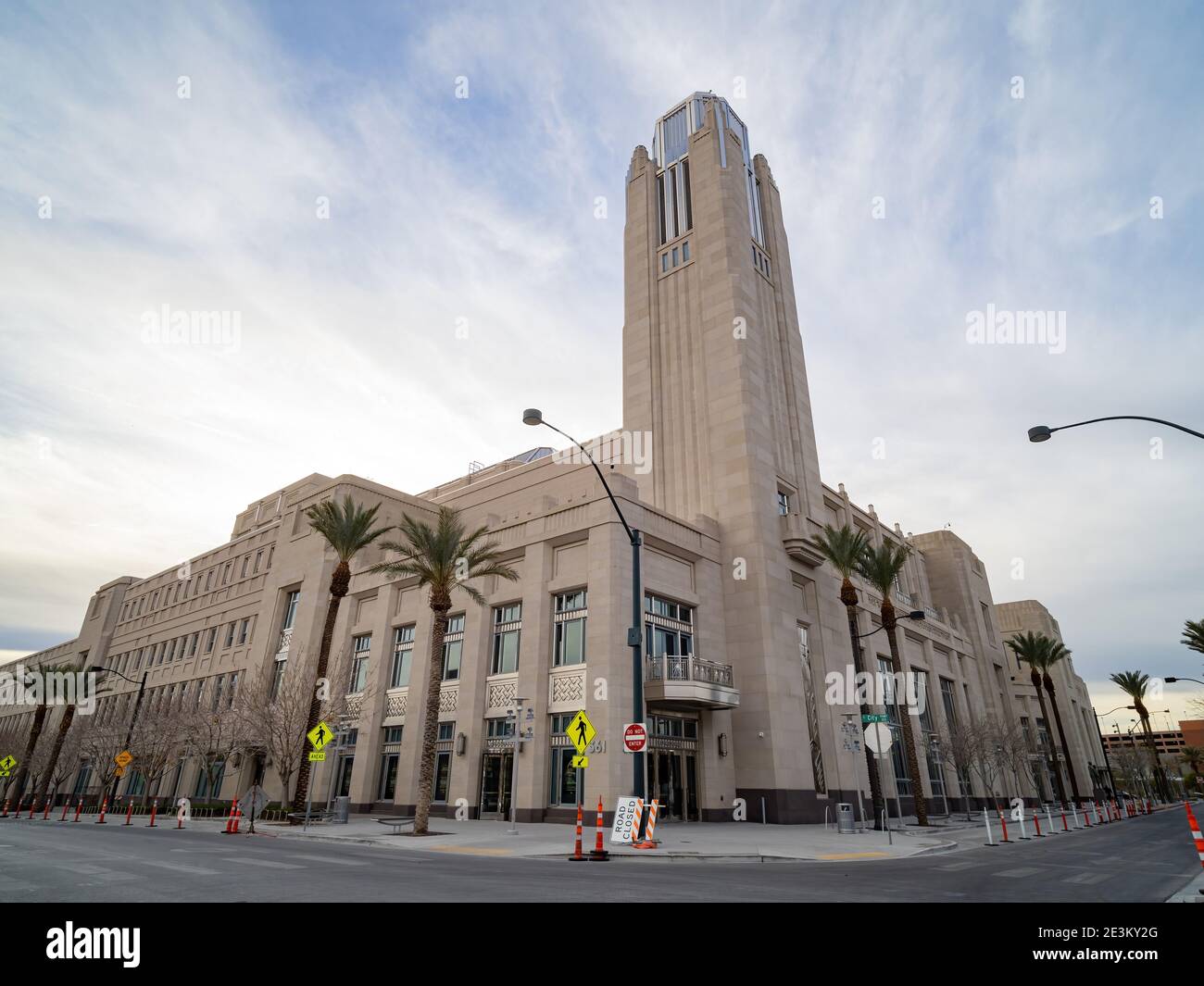 Smith center las vegas building hi-res stock photography and images - Alamy