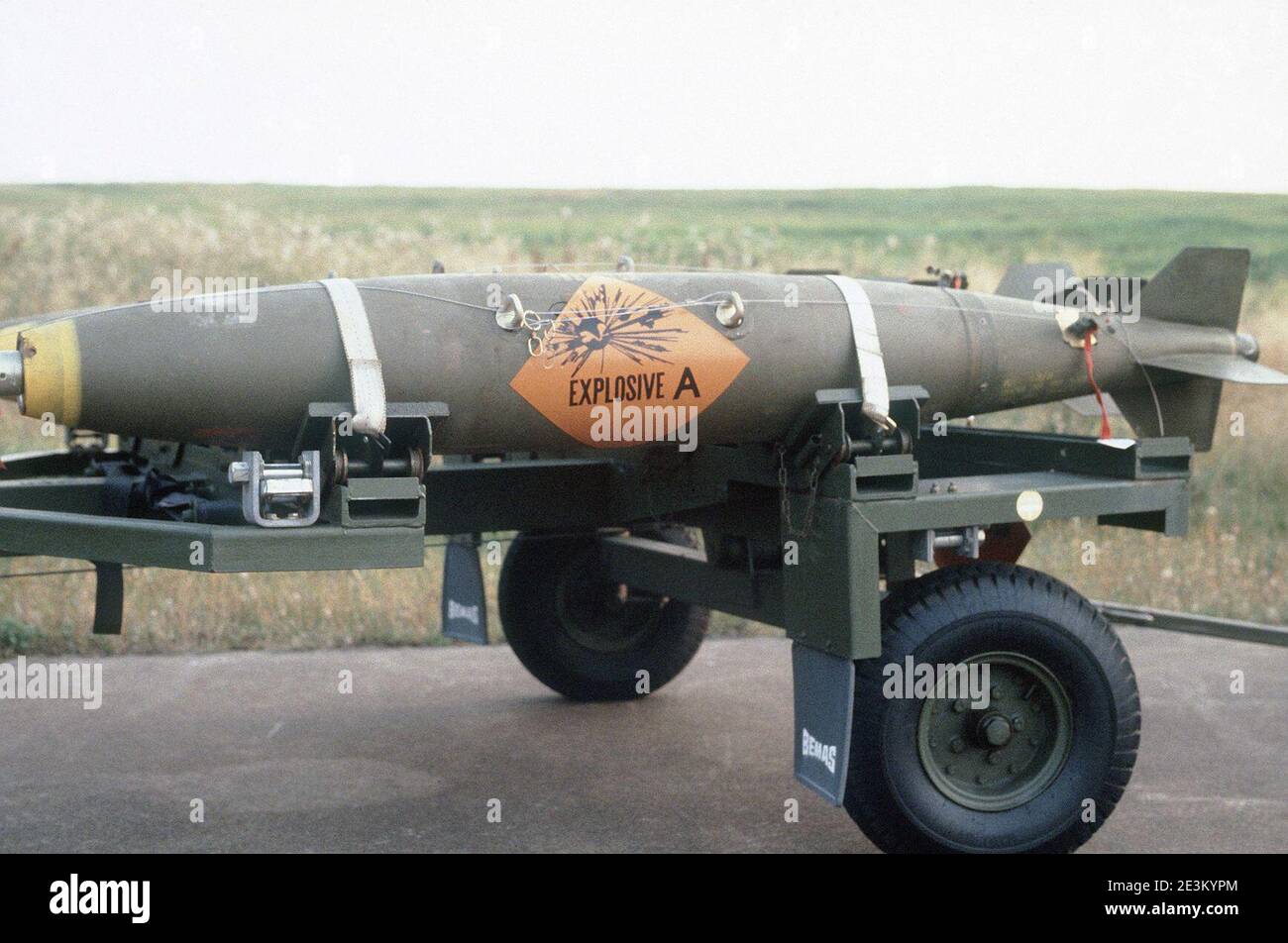 Mark 82 hi-res stock photography and images - Alamy