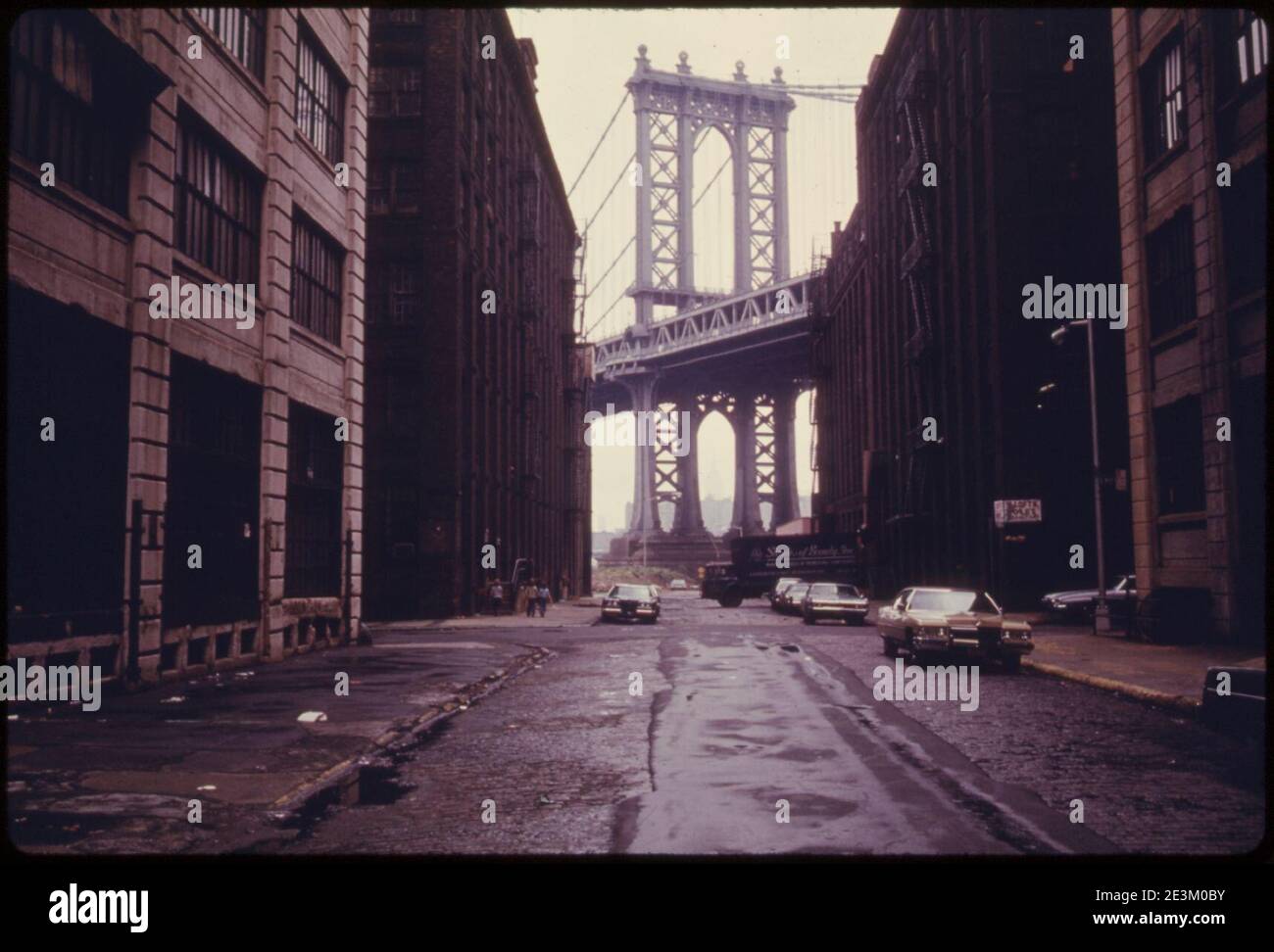 Manhattan Bridge Tower in Brooklyn, New York City, Framed through ...