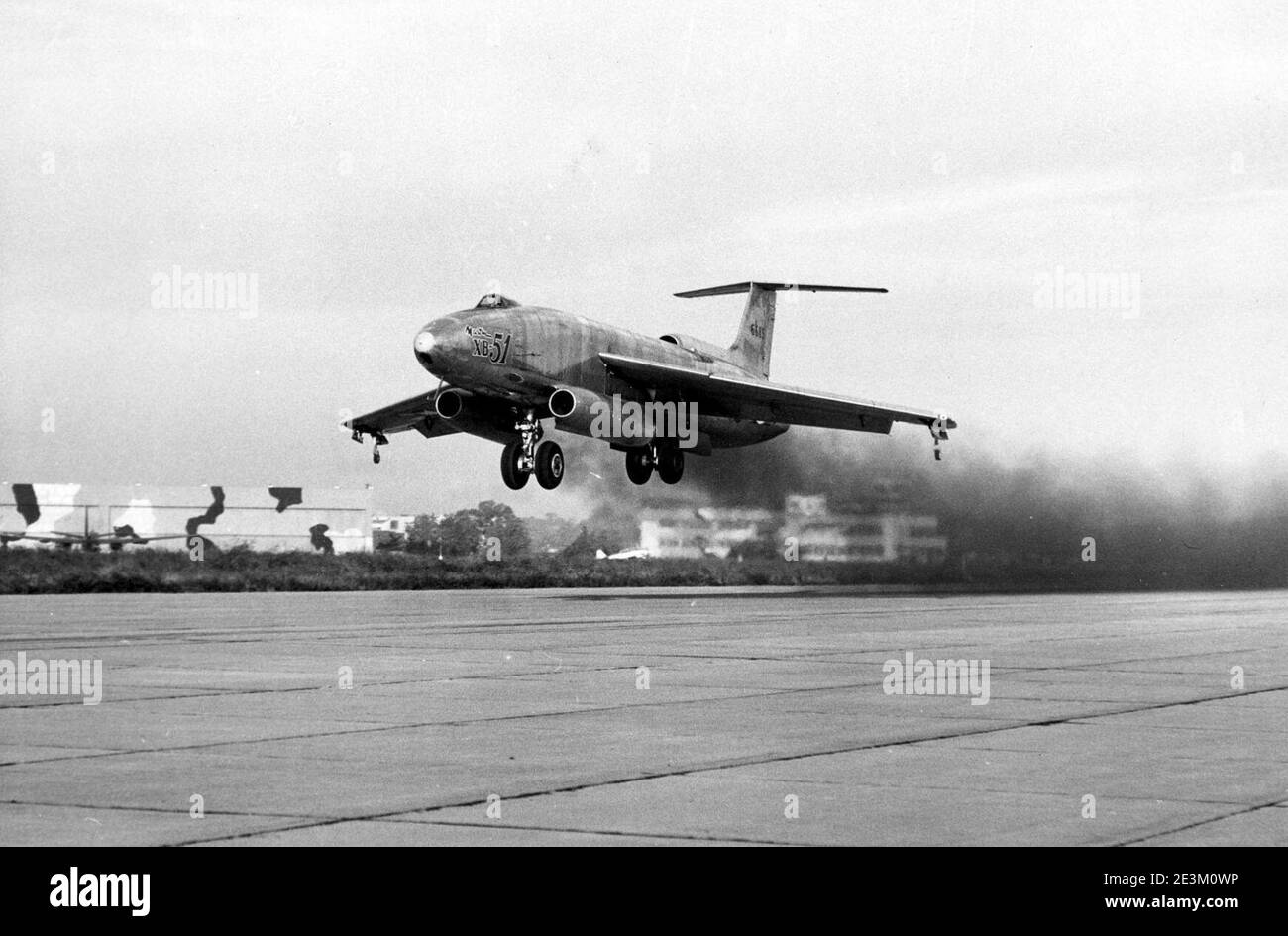 Martin XB-51 take off (no RATO Stock Photo - Alamy