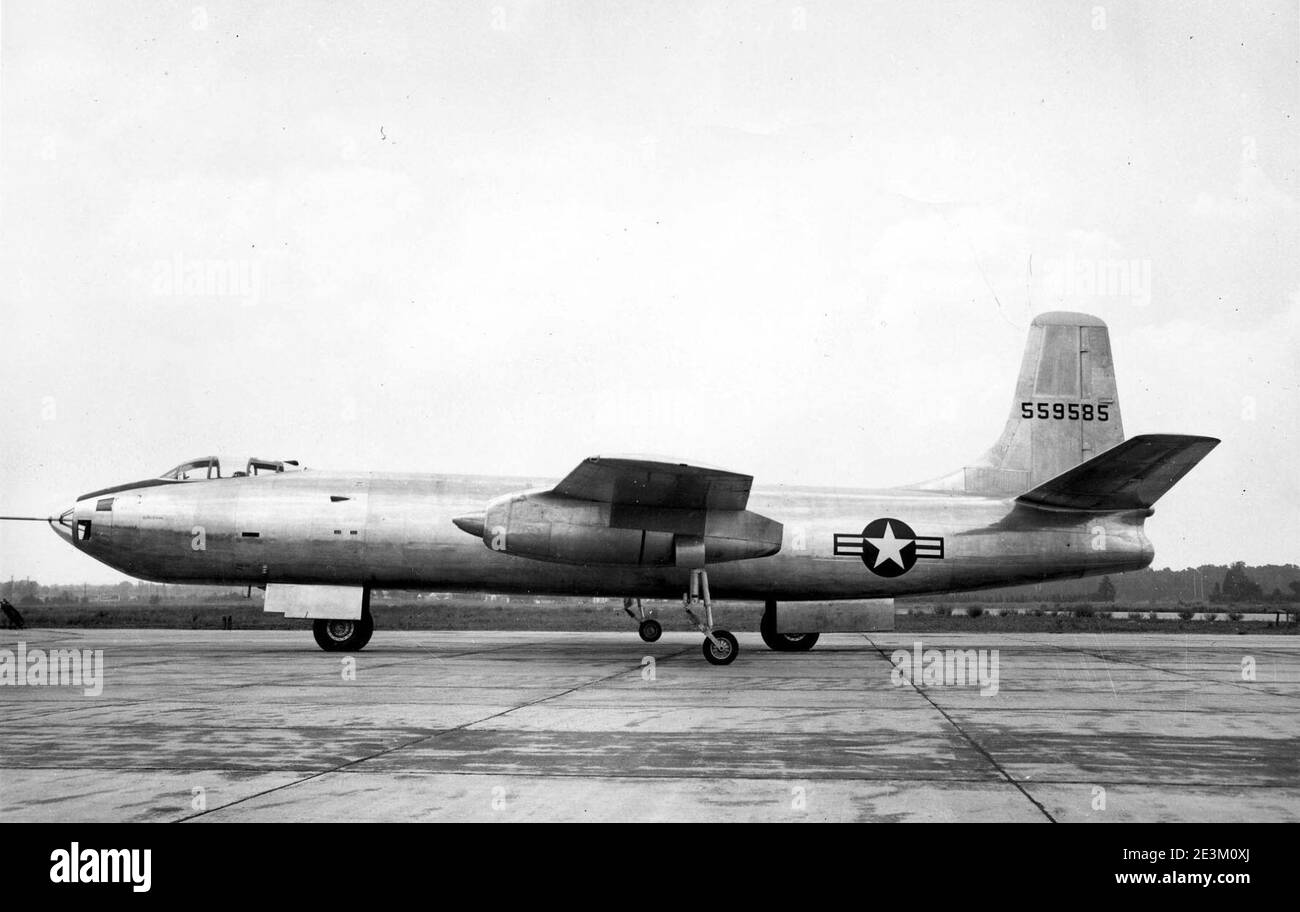 Martin xb 48 hi-res stock photography and images - Alamy