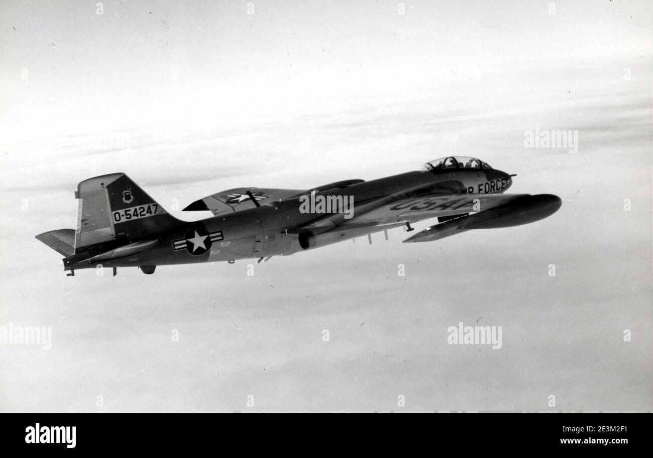 Martin EB-57E Canberra in flight Stock Photo - Alamy