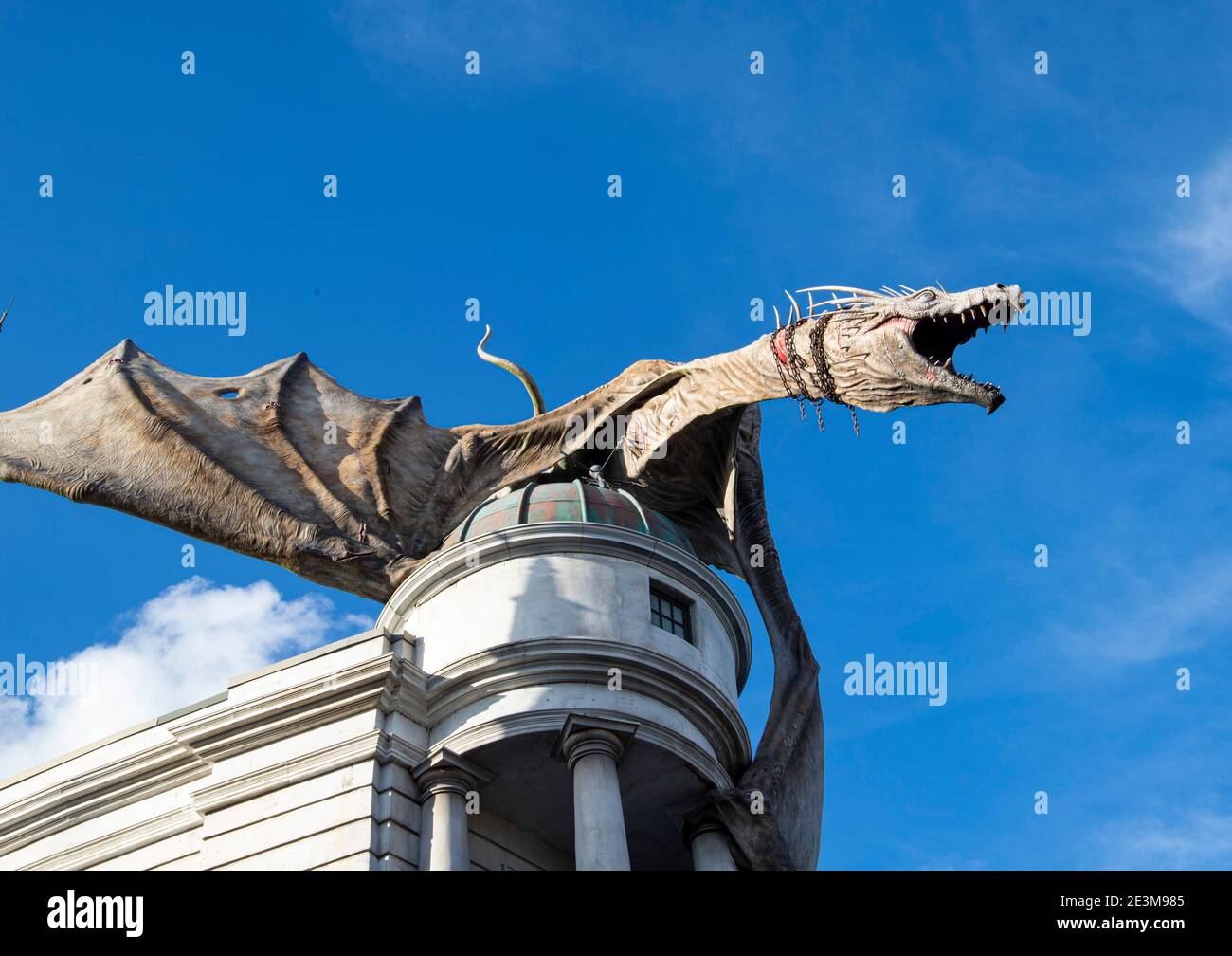 Orlando, FL. The Dragon on top of the Escape from Gringotts Bank ride ...