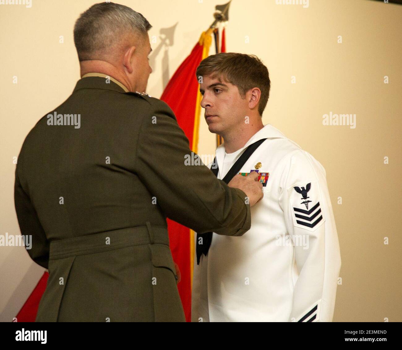 Major Gen. Joseph L. Osterman awards Hospital Corpsman 1st Class Kevin ...