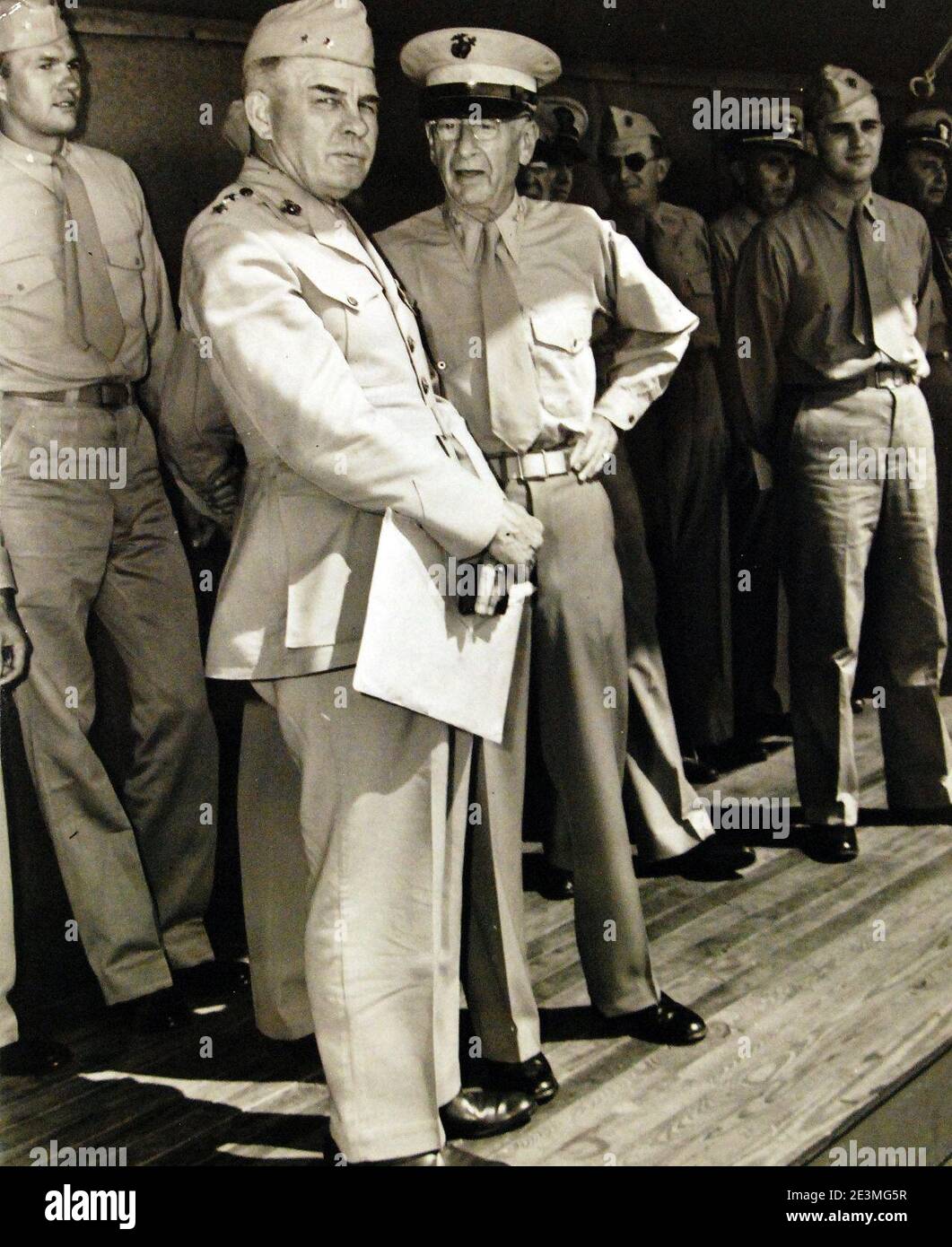 Major Generals Harry Schmidt and E.P. Moses talk at Parris Island ...