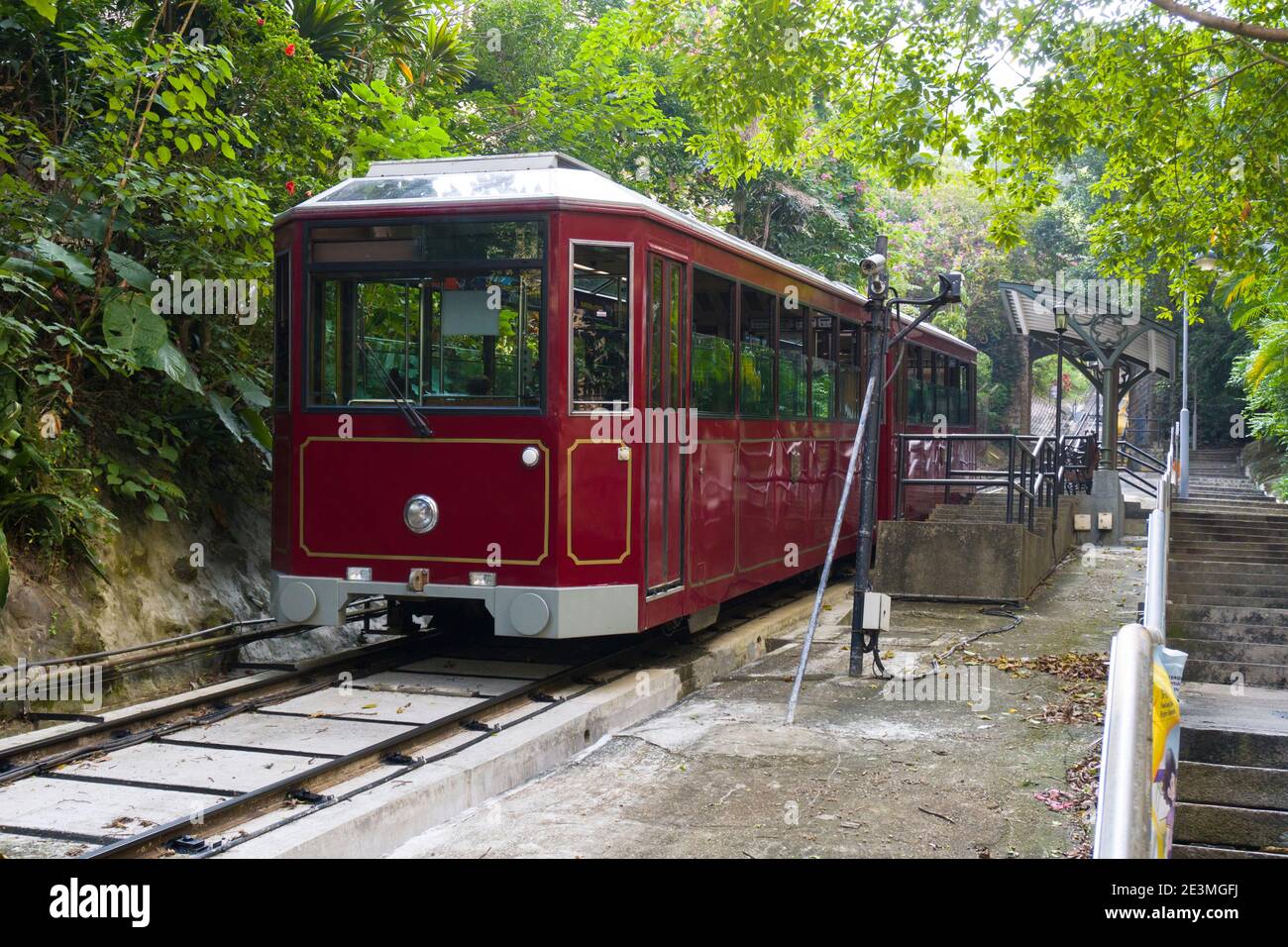 Peak tram hong kong hi-res stock photography and images - Alamy