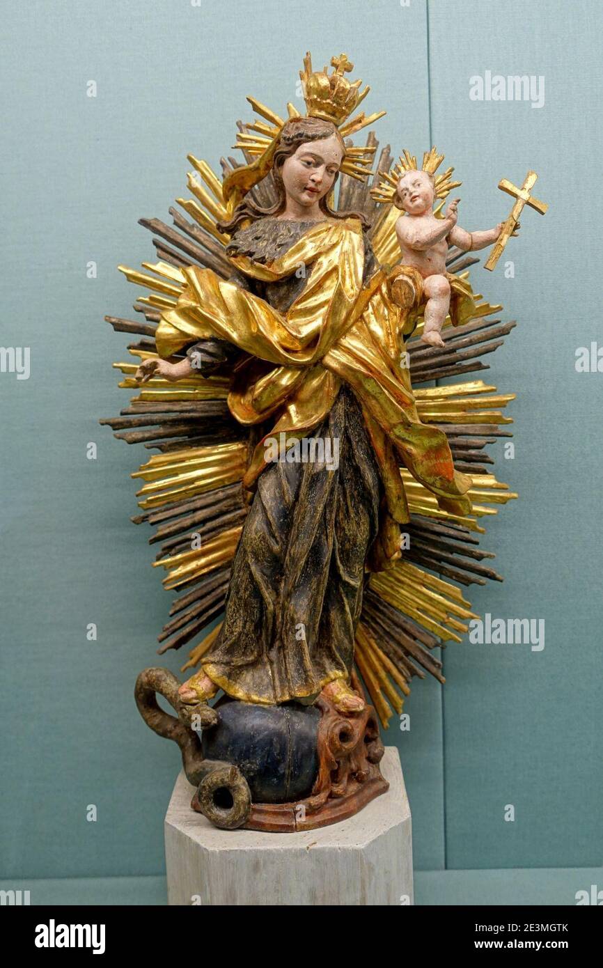 Maria immaculata hi-res stock photography and images - Alamy