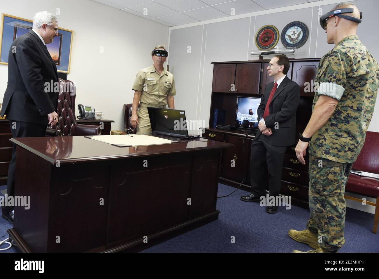 Marine Corps Tactical Decision Kit 170711 Stock Photo - Alamy