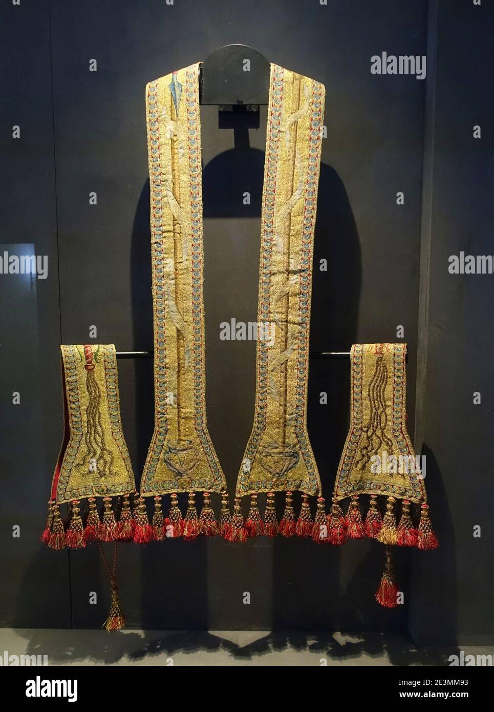 Instruments of mass hi-res stock photography and images - Alamy