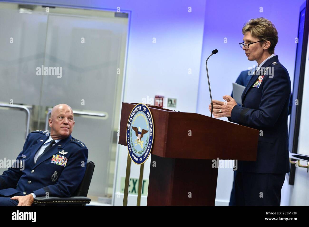 Lauderback hi-res stock photography and images - Alamy