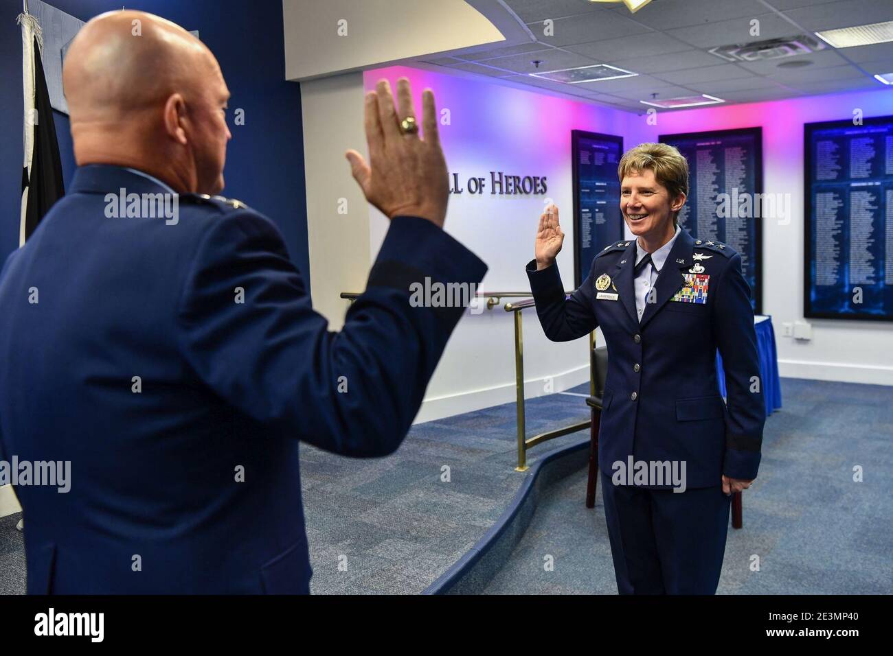 Maj. Gen. Leah Lauderback Promotion (5 Stock Photo - Alamy