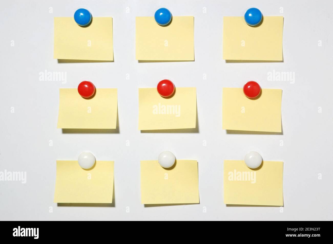 Whiteboard post it hi-res stock photography and images - Alamy