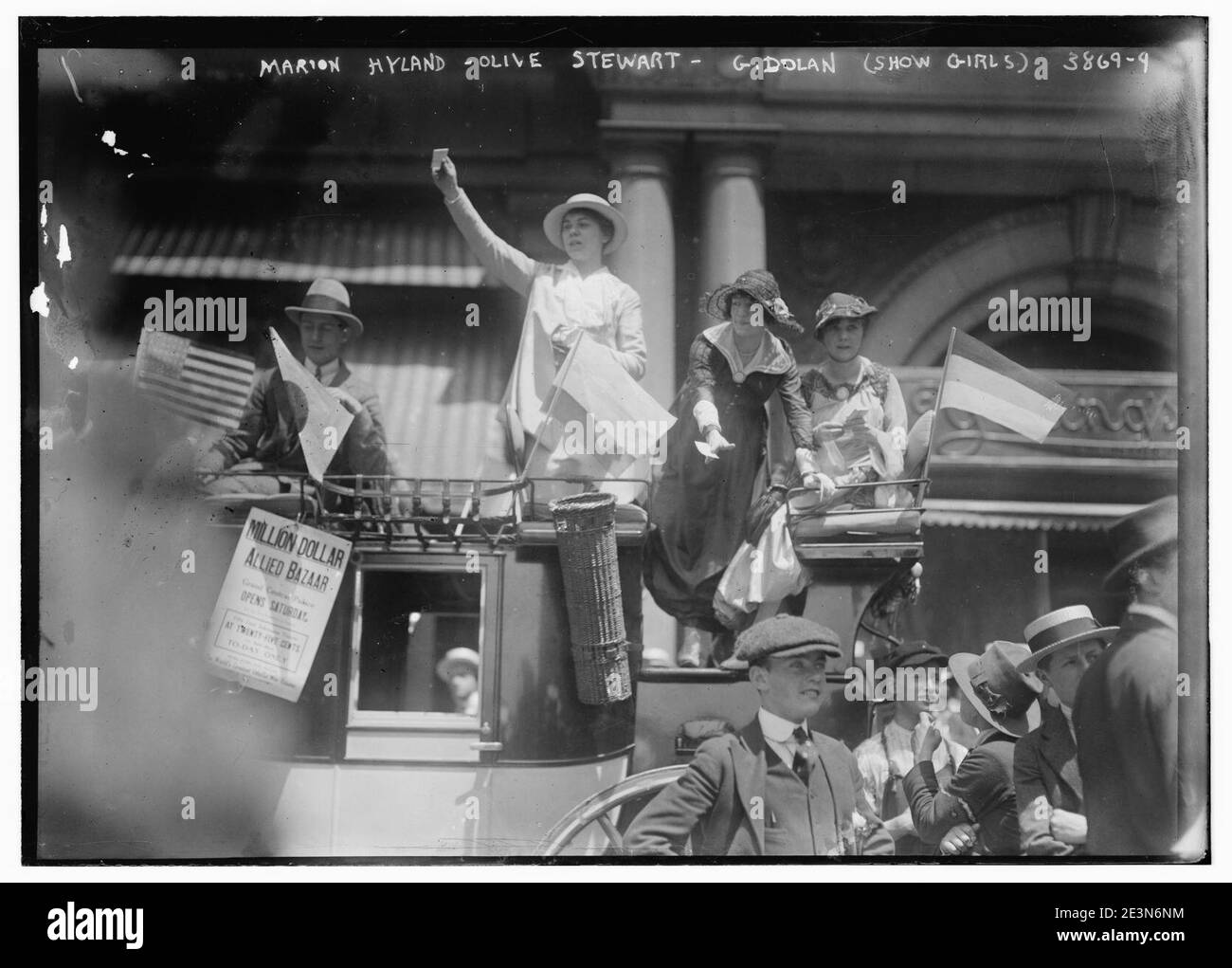 Marion Hyland, Olive Stewart, G. Dolan (Show Girls Stock Photo - Alamy