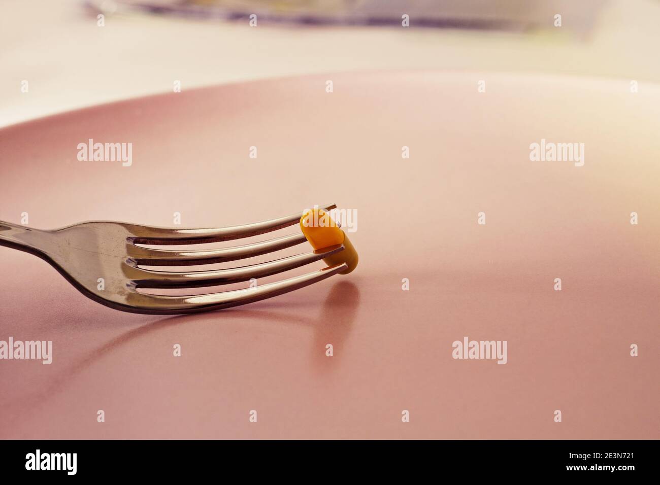 Woman vitamin pills plate hi-res stock photography and images - Alamy