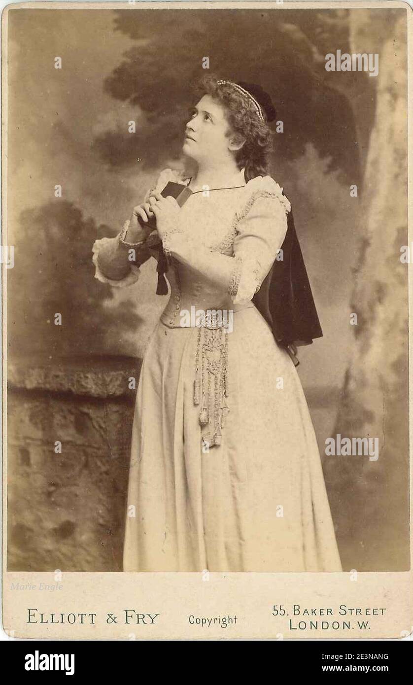 Elliott and fry hi-res stock photography and images - Alamy