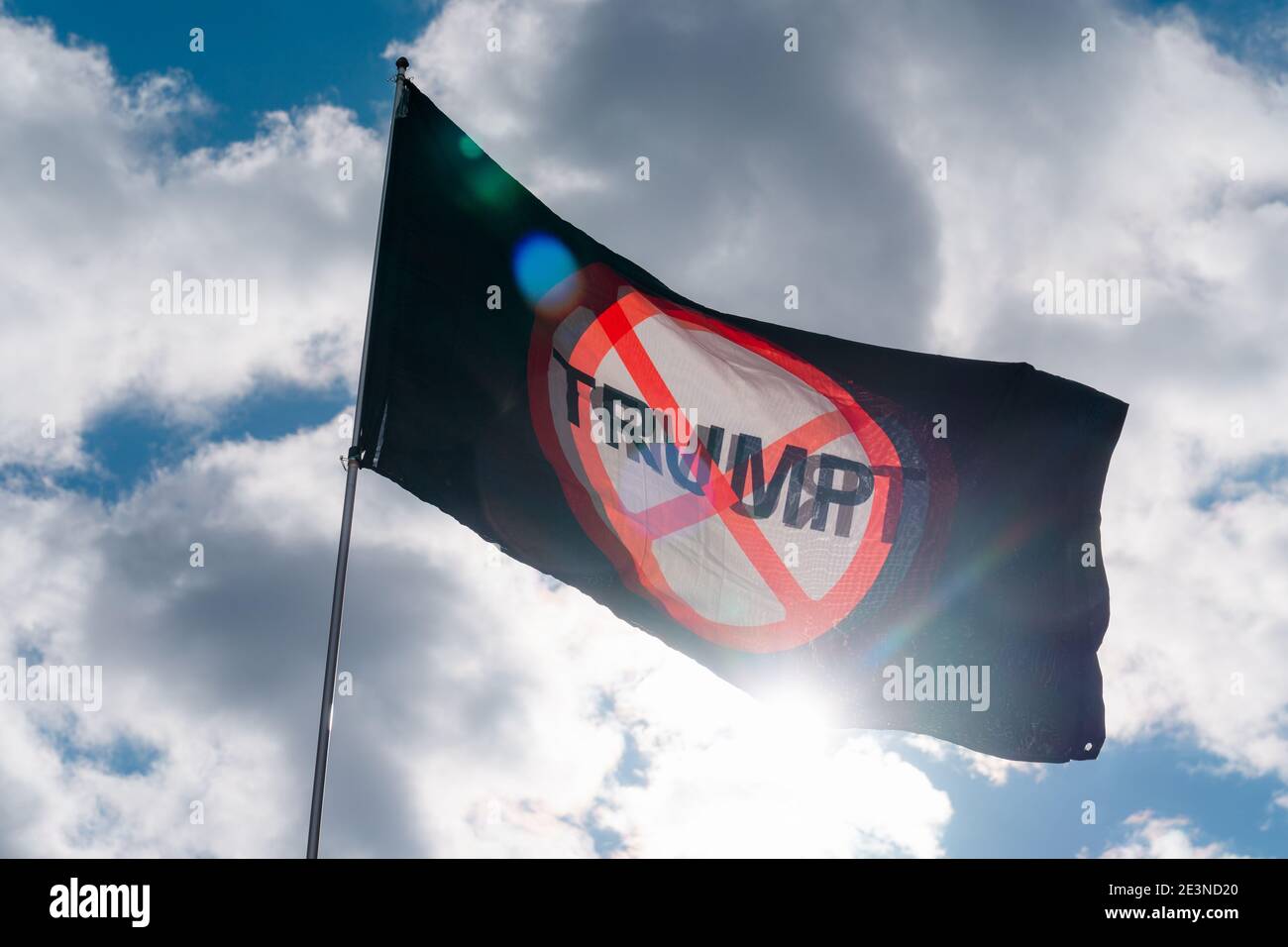 Trump crossed out hi-res stock photography and images - Alamy