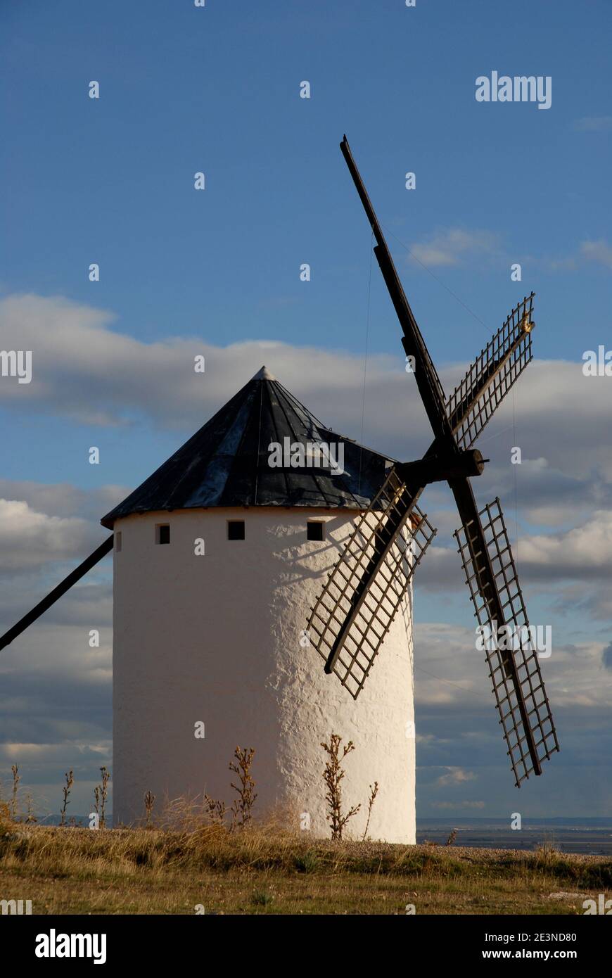 La mancha windmill route hi-res stock photography and images - Alamy