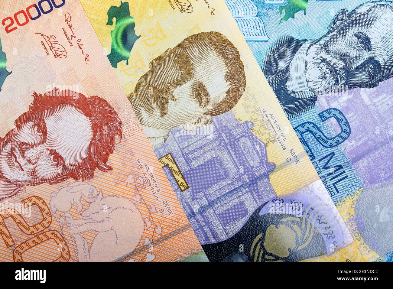 Costa Rican colon a new series of banknotes Stock Photo - Alamy
