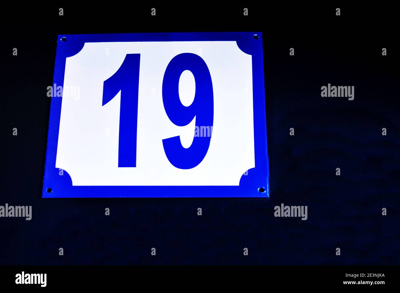 Number 19 hi-res stock photography and images - Alamy
