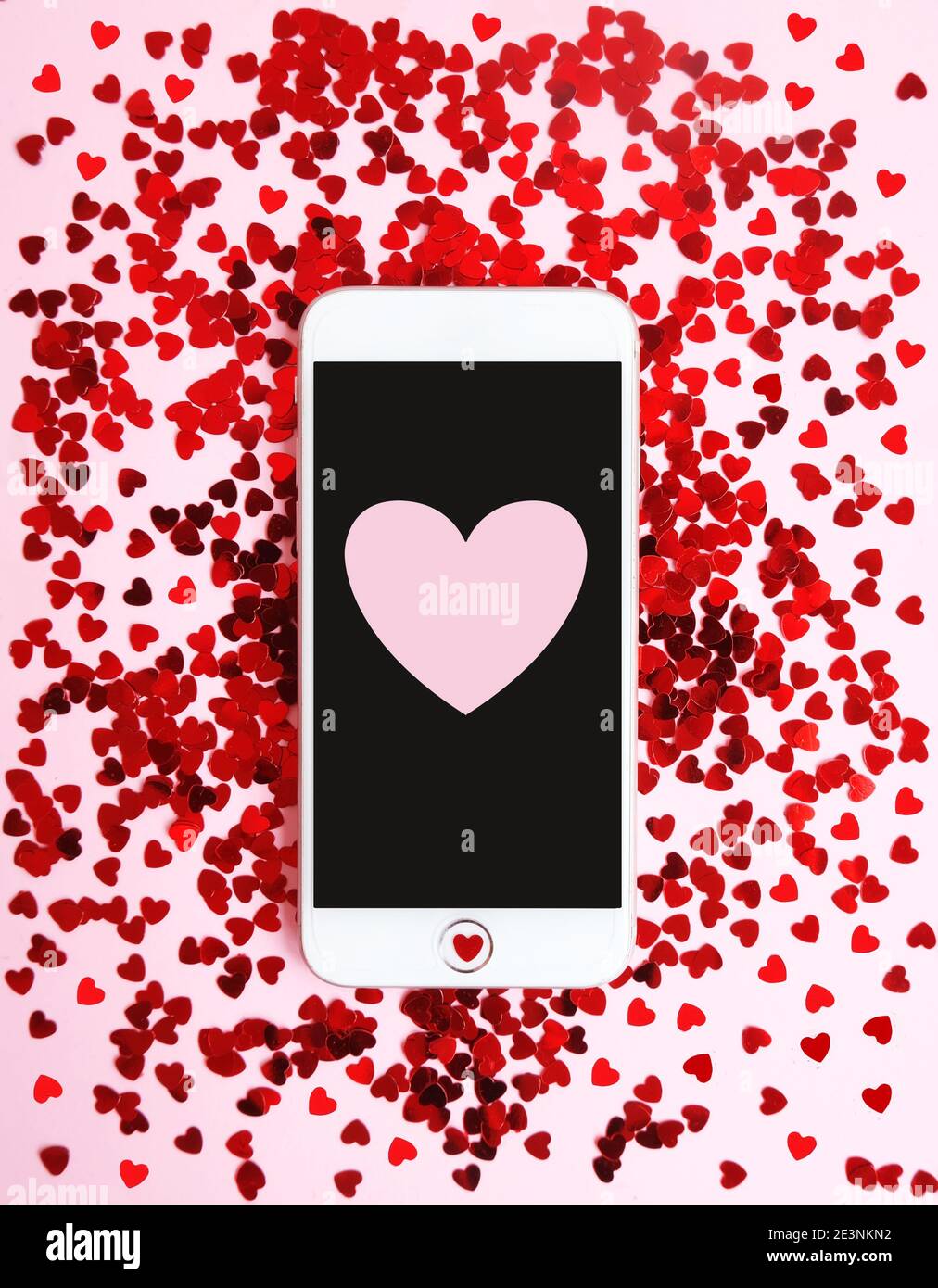 Boy girl flirting mobile hi-res stock photography and images - Alamy