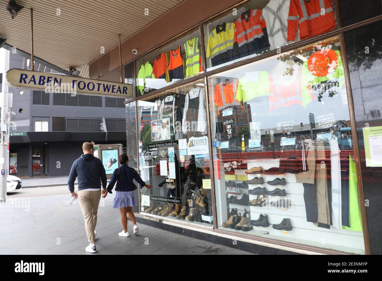 Australian raben hi-res stock photography and images - Alamy