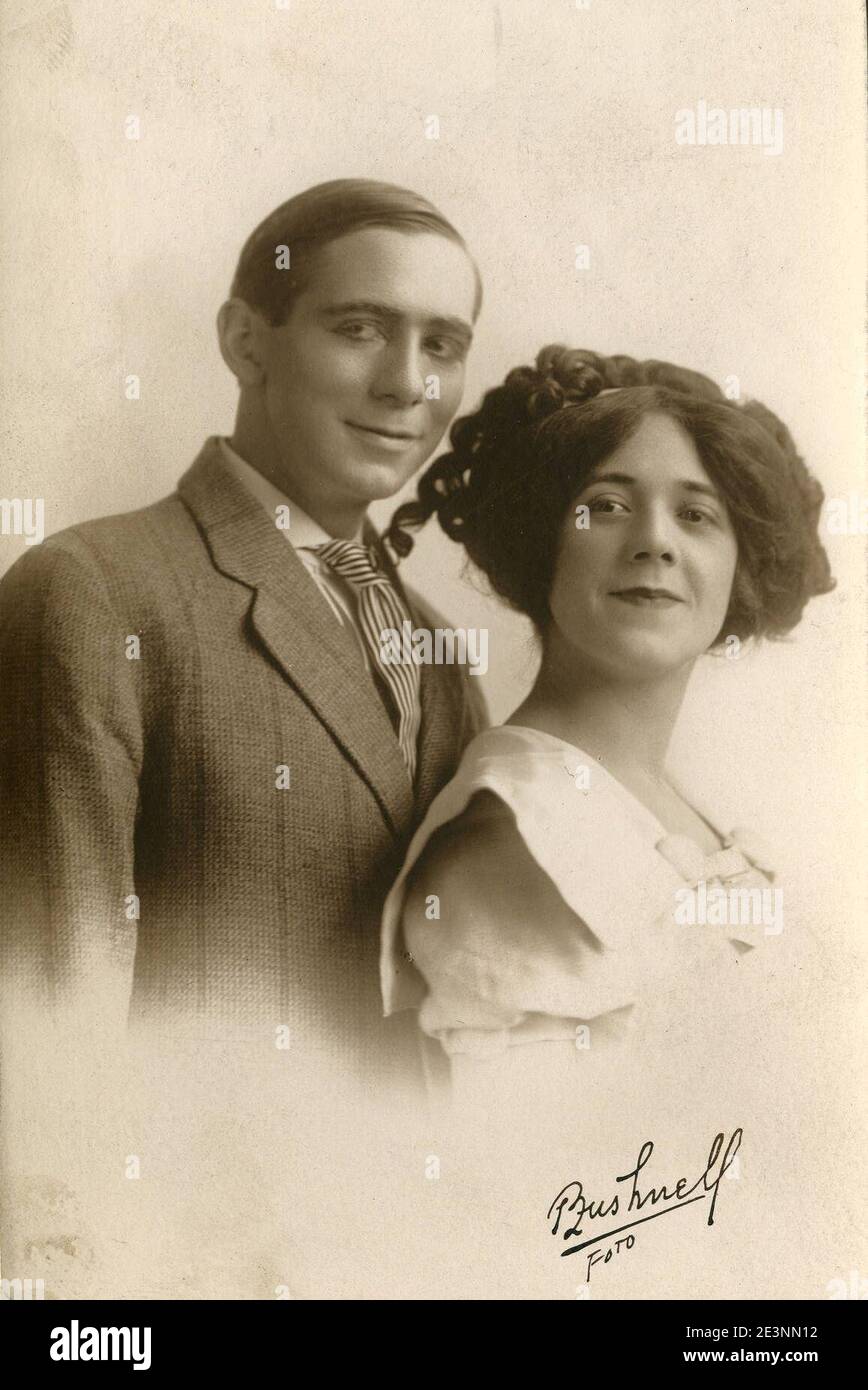 Margaret Marriott and Ray Collins, a vaudeville team Stock Photo - Alamy