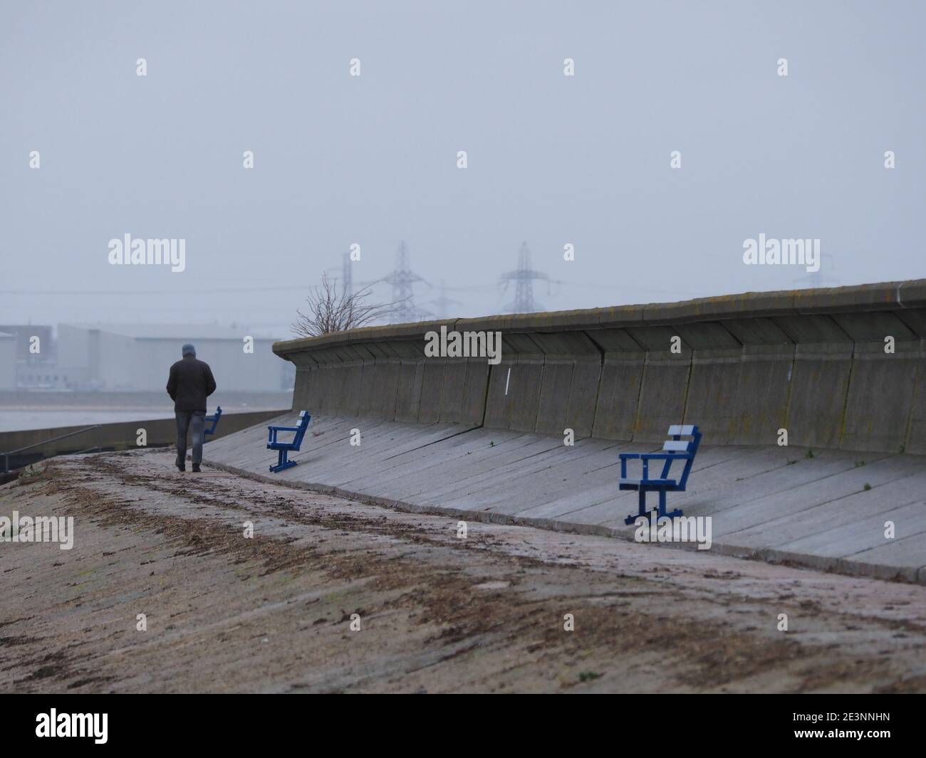 Queenborough, Kent, UK. 20th January, 2021. UK Weather: wet & windy ...