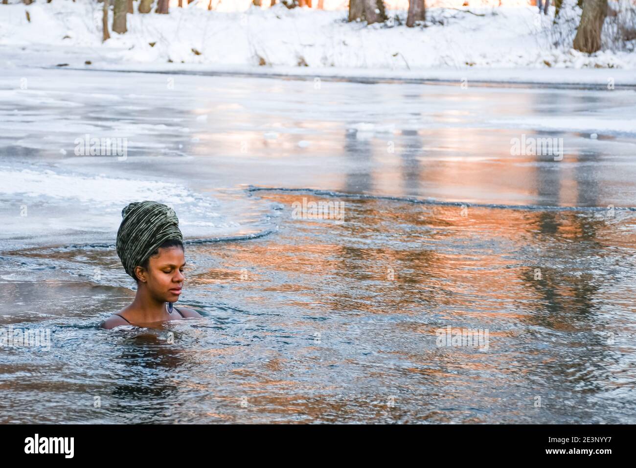 Immersion ice bath hi-res stock photography and images - Alamy