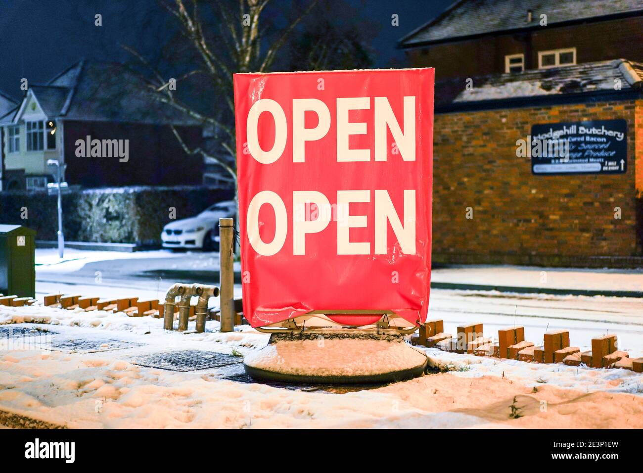 Open to outside hi-res stock photography and images - Alamy