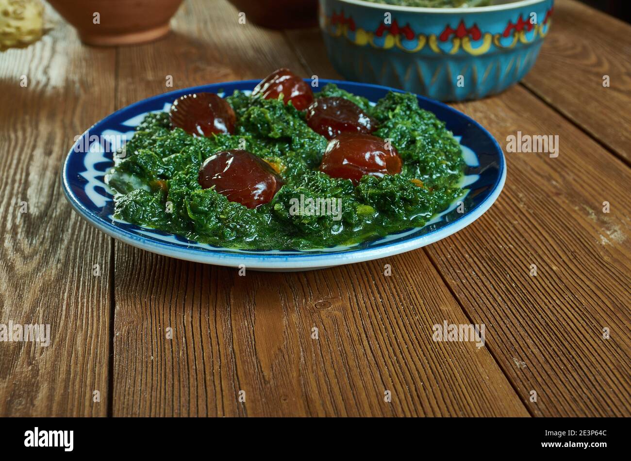 Khoresh alou esfenaj - traditional Iranian spinach and dried plum stew ...