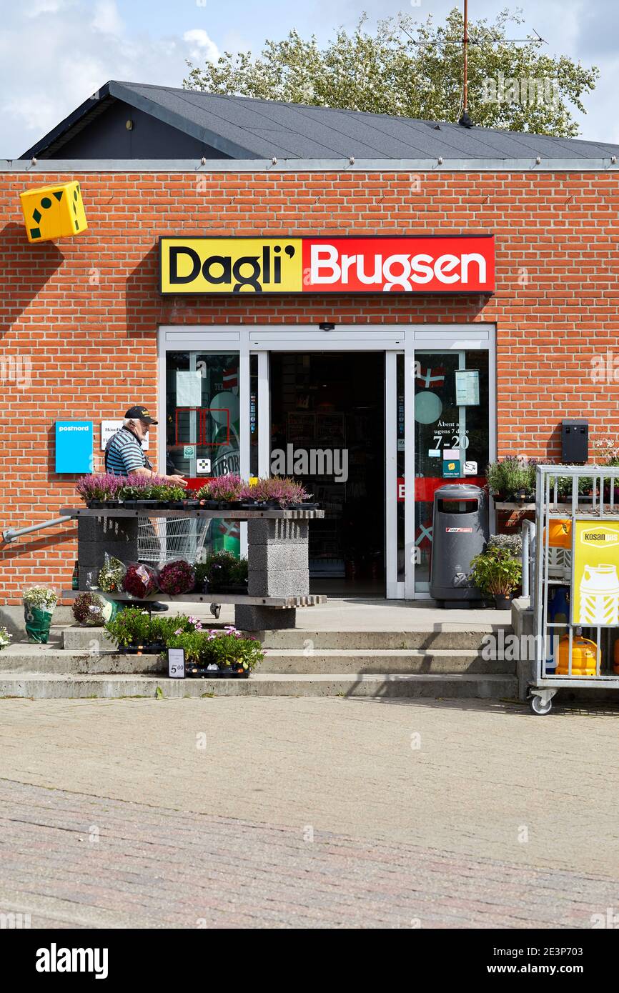 Dagli brugsen hi-res stock photography and images - Alamy Dagli brugsen hi-res stock photography and images - Alamy