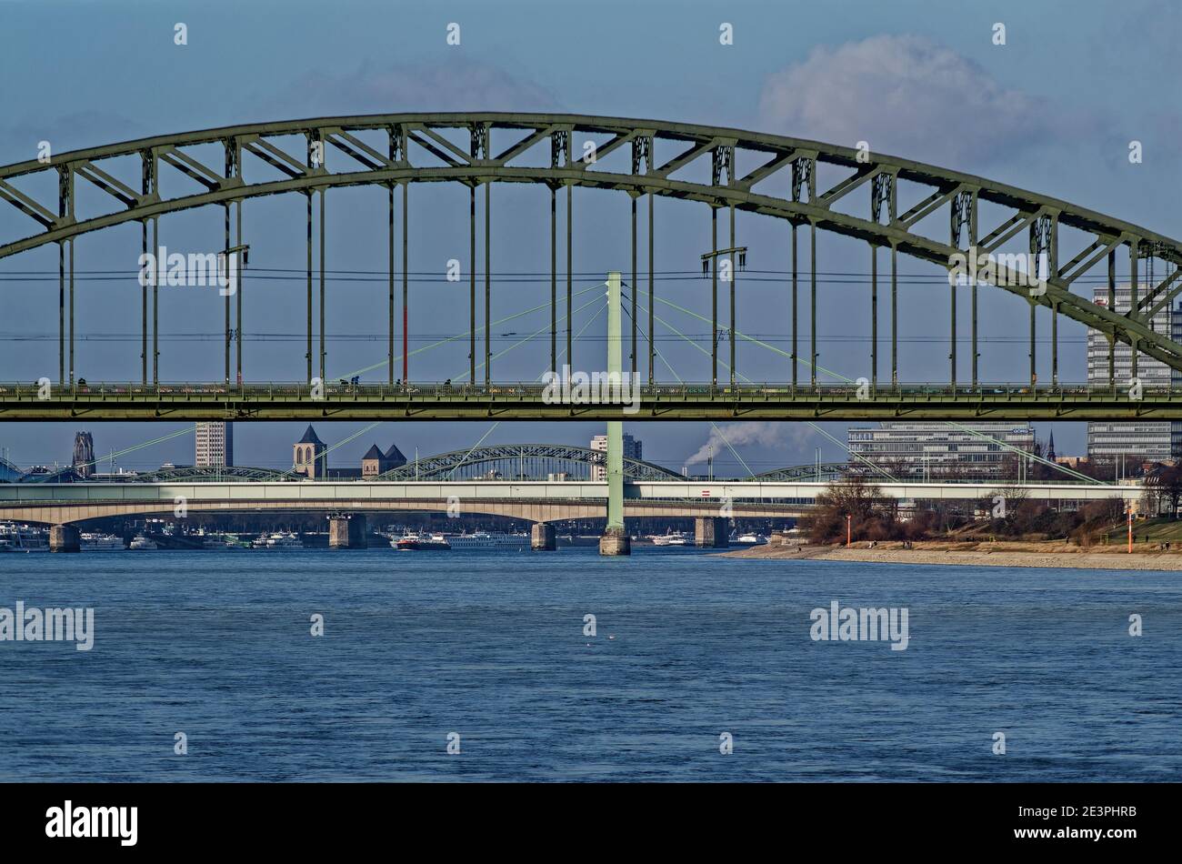 Four famous bridges hi-res stock photography and images - Alamy
