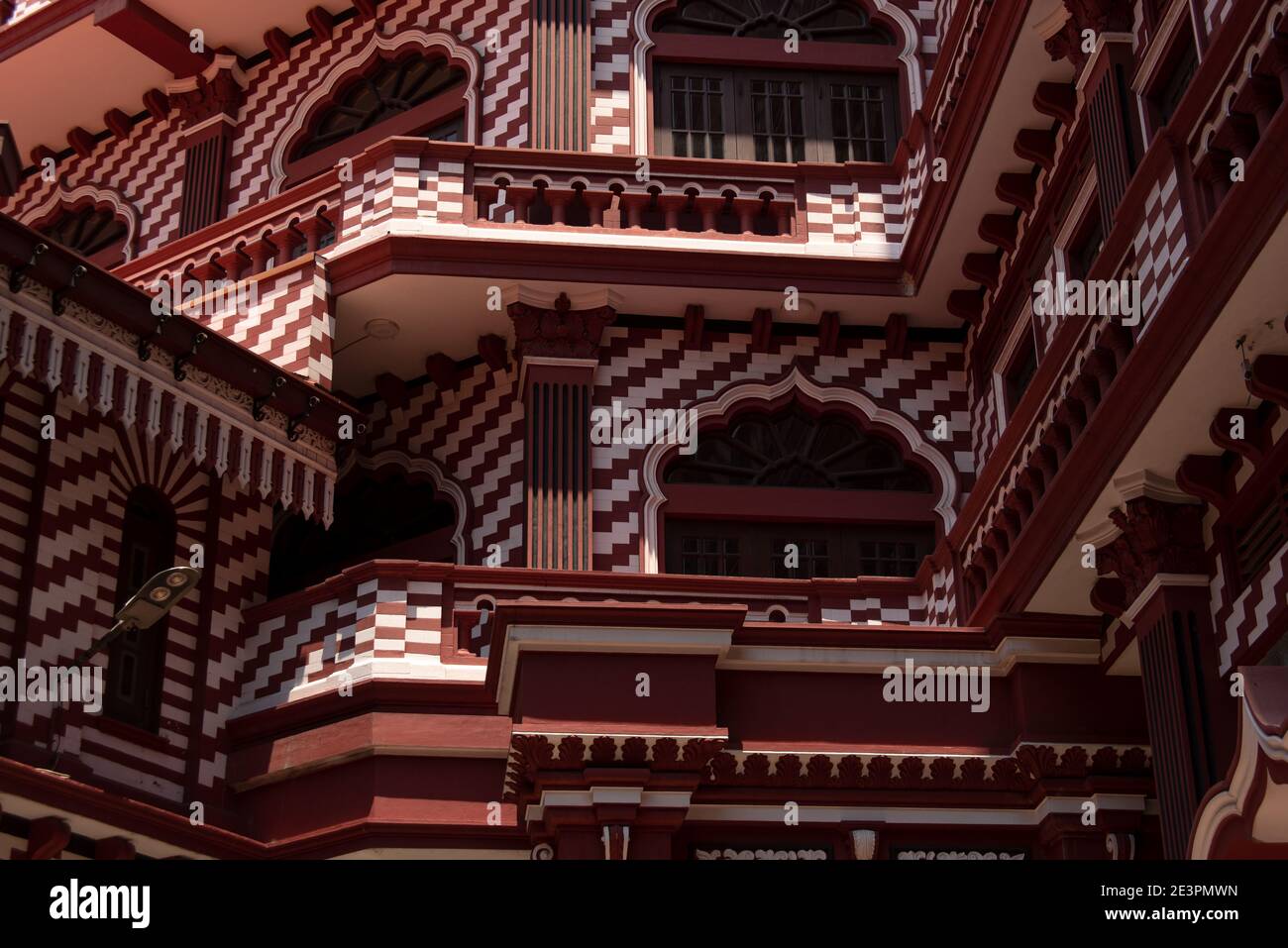 Red Masjid Mosque decorative brickwork of Jami ul Alfar Mosque minarets ...