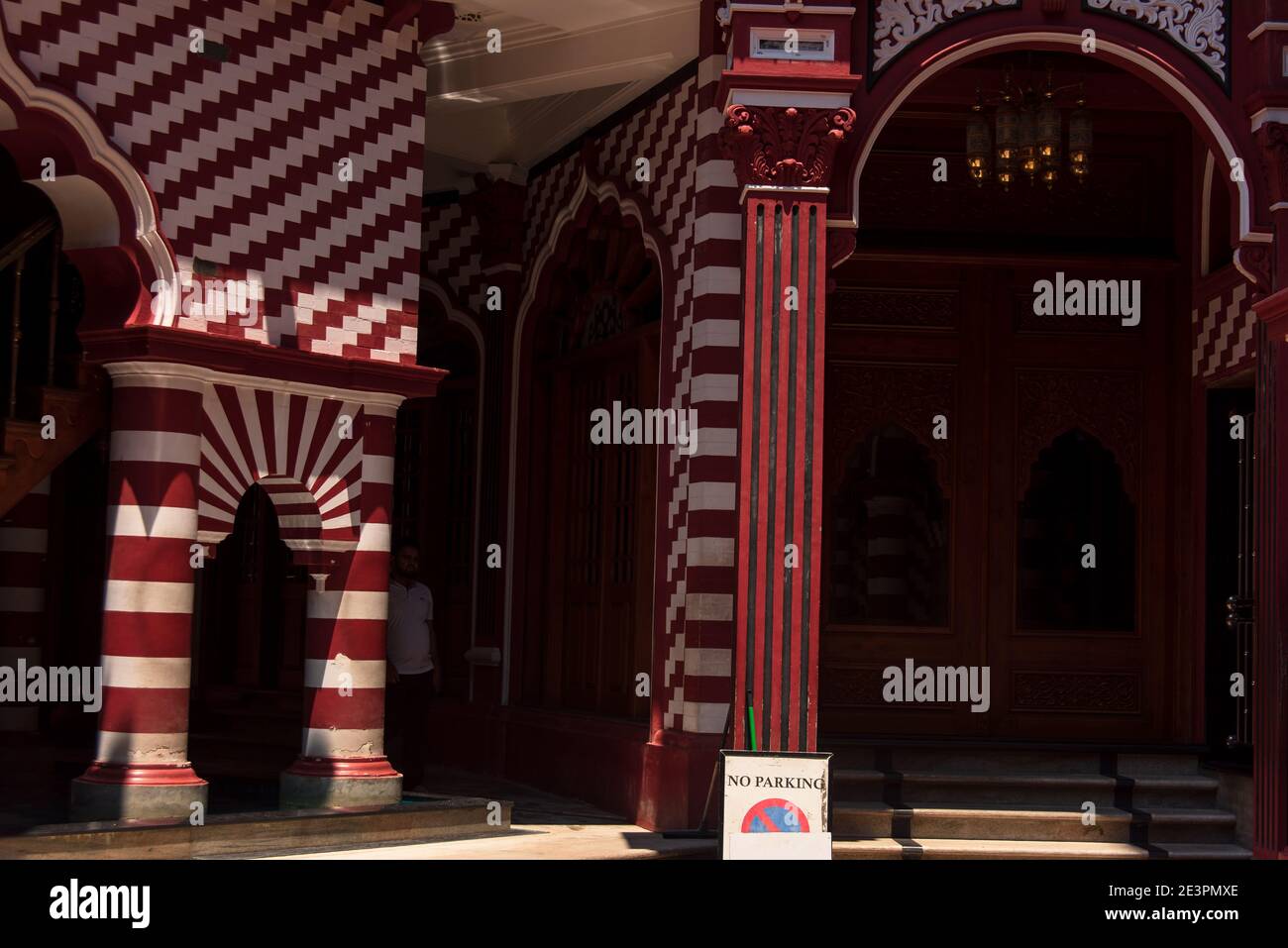 Red Masjid Mosque decorative brickwork of Jami ul Alfar Mosque minarets ...