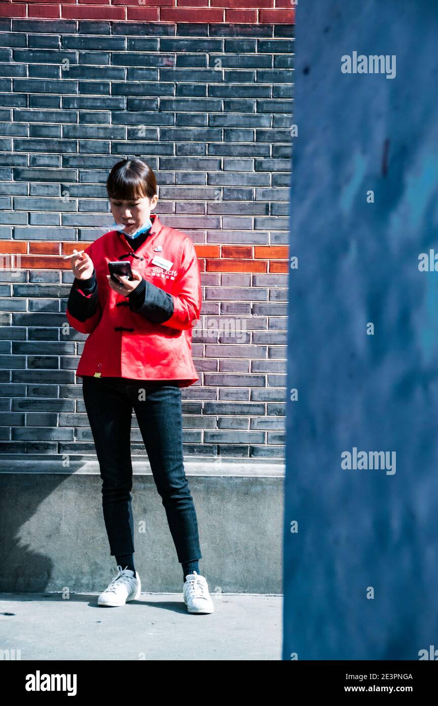 Smoking break hi-res stock photography and images - Alamy