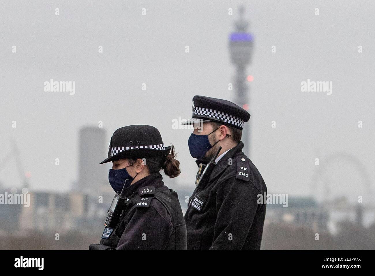Police lockdown park london hi-res stock photography and images - Alamy