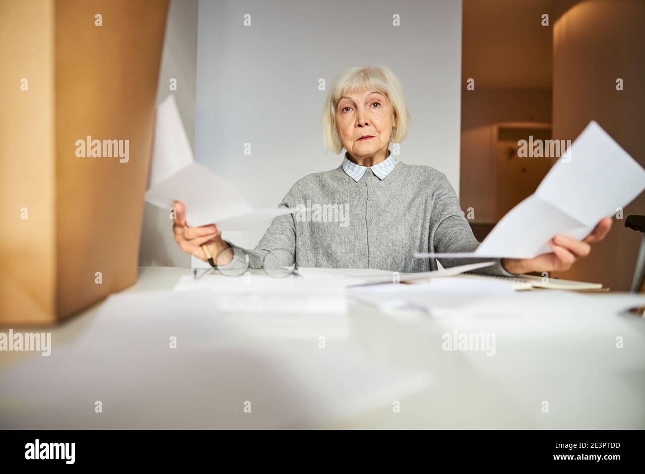 Despondent hi-res stock photography and images - Alamy