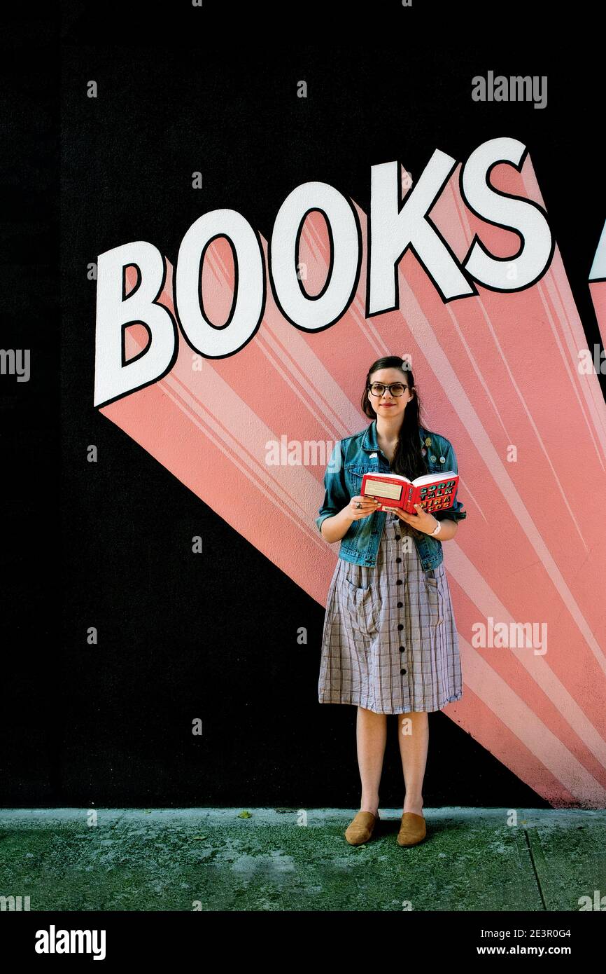 Magic store nyc hi-res stock photography and images - Alamy