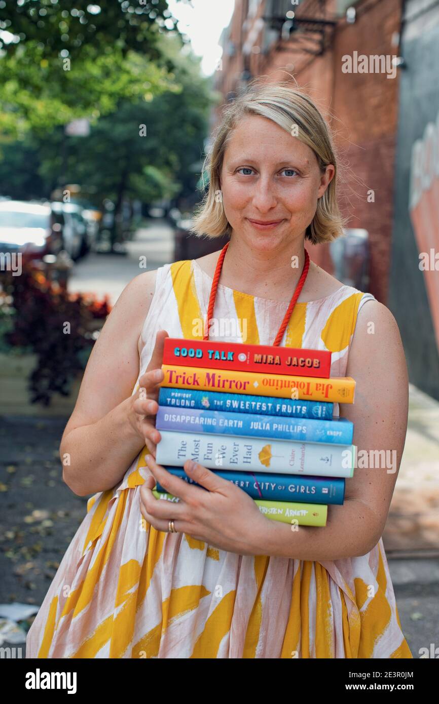 Emma straub hi-res stock photography and images - Alamy