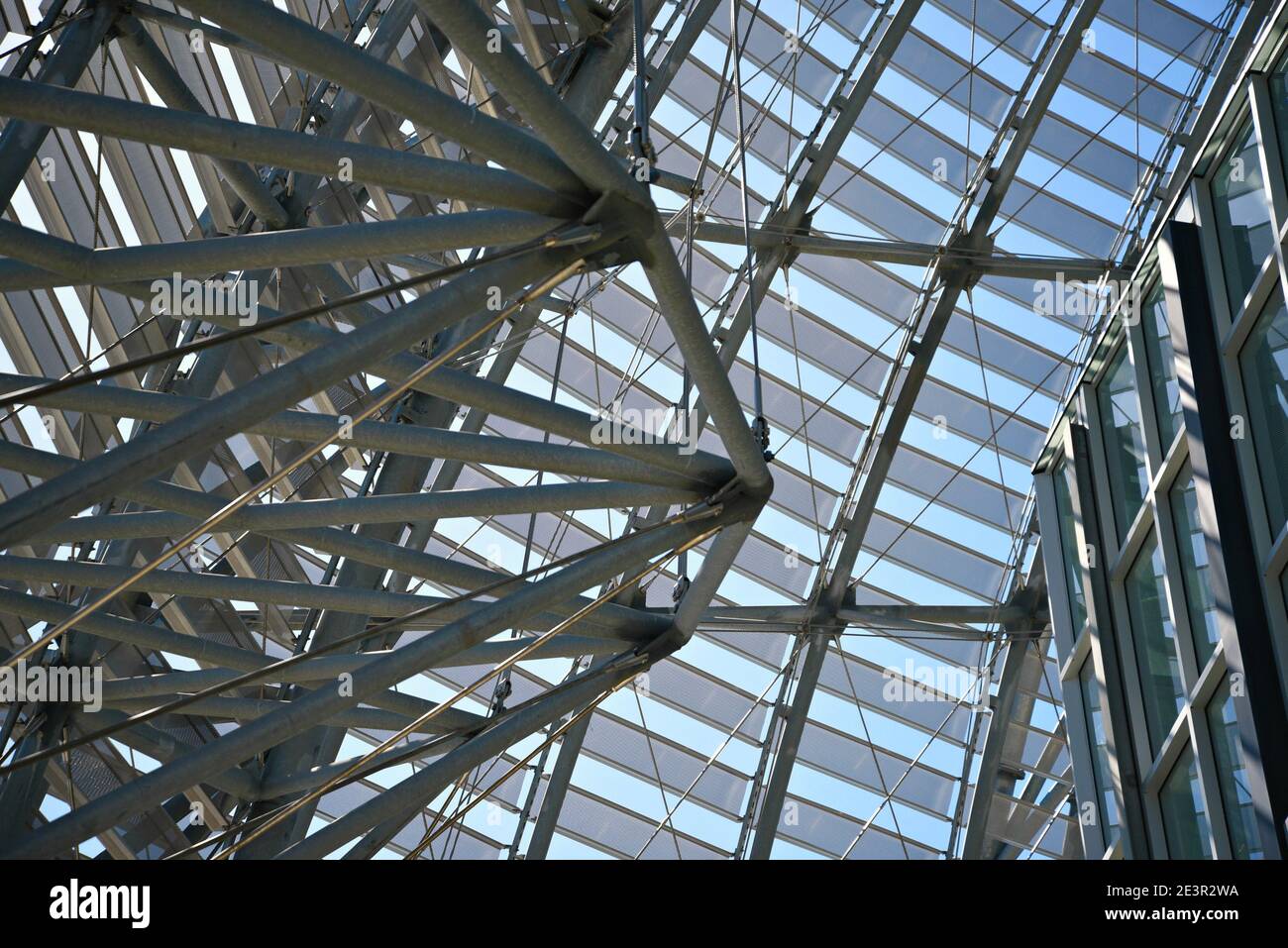 Aluminum superstructure hi-res stock photography and images - Alamy