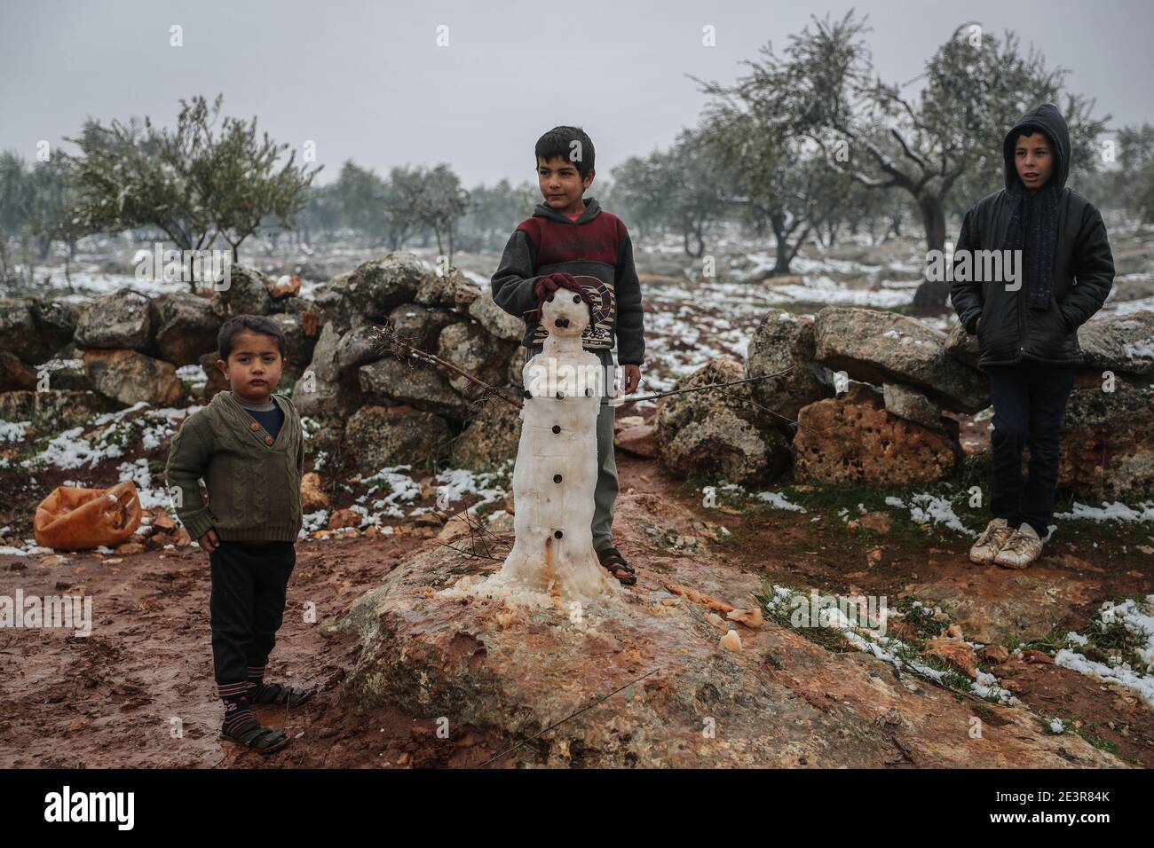 Syria refugee camp 2021 hi-res stock photography and images - Alamy