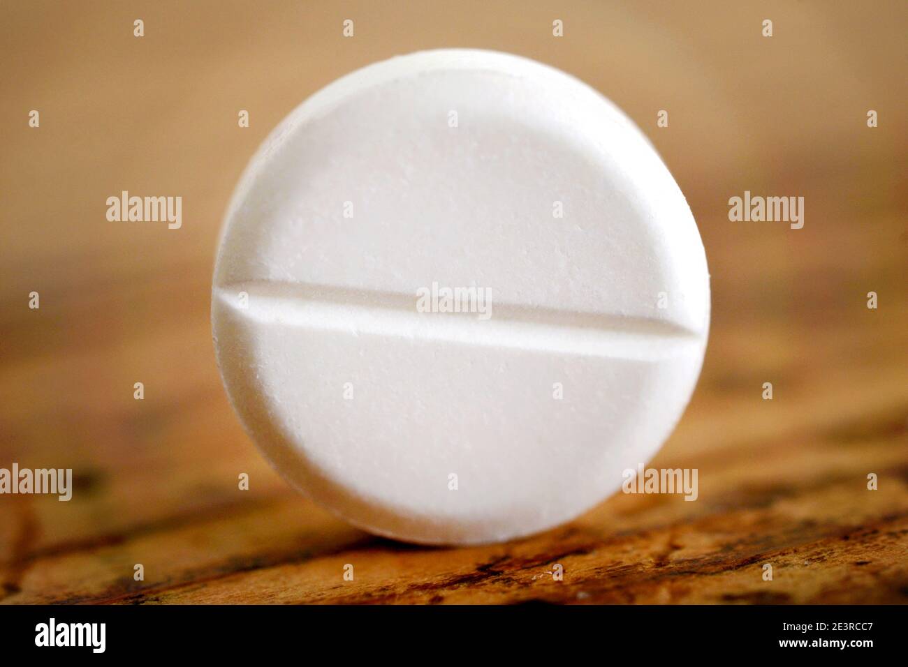 Tablette aspirin hi-res stock photography and images - Alamy