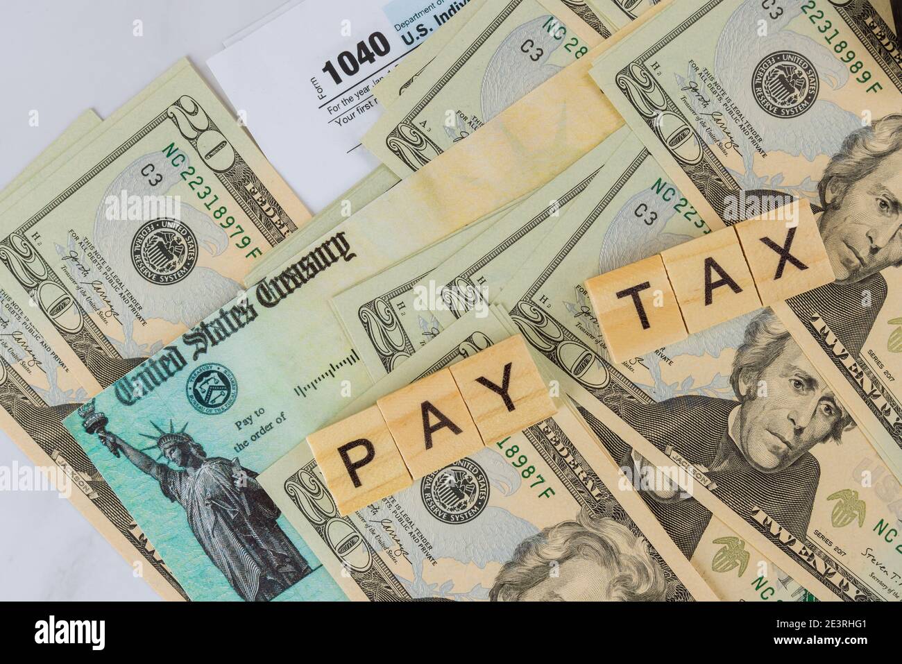 Tax form 1040 hi-res stock photography and images - Alamy