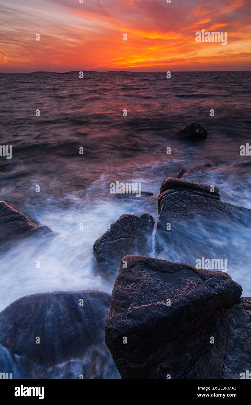 Wave coastal hi-res stock photography and images - Alamy