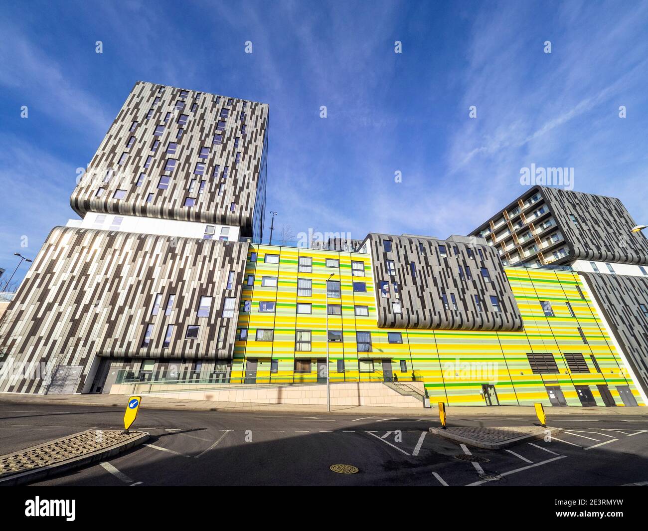 Woolwich Central Modern apartments building in Woolwich - South East ...