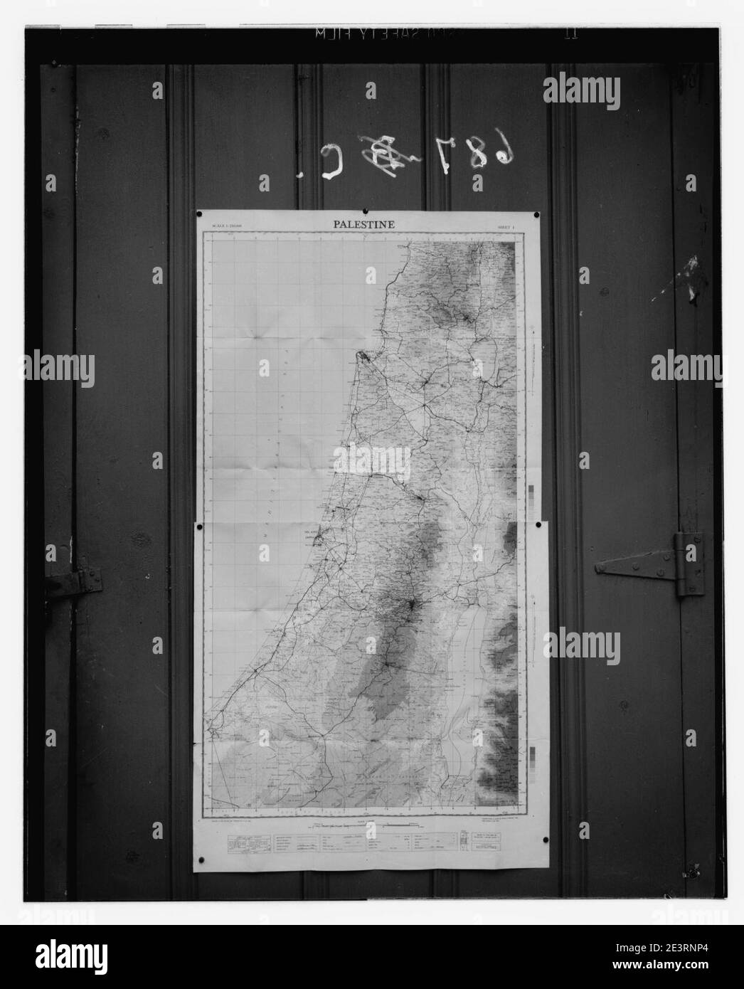 Reference maps Black and White Stock Photos & Images - Alamy