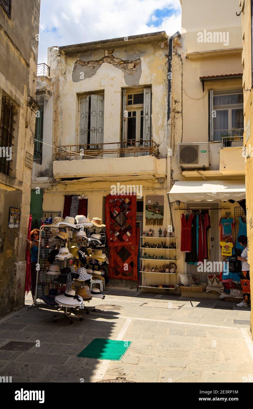 Street scene in Rethymnon - Crete, Greece Stock Photo - Alamy